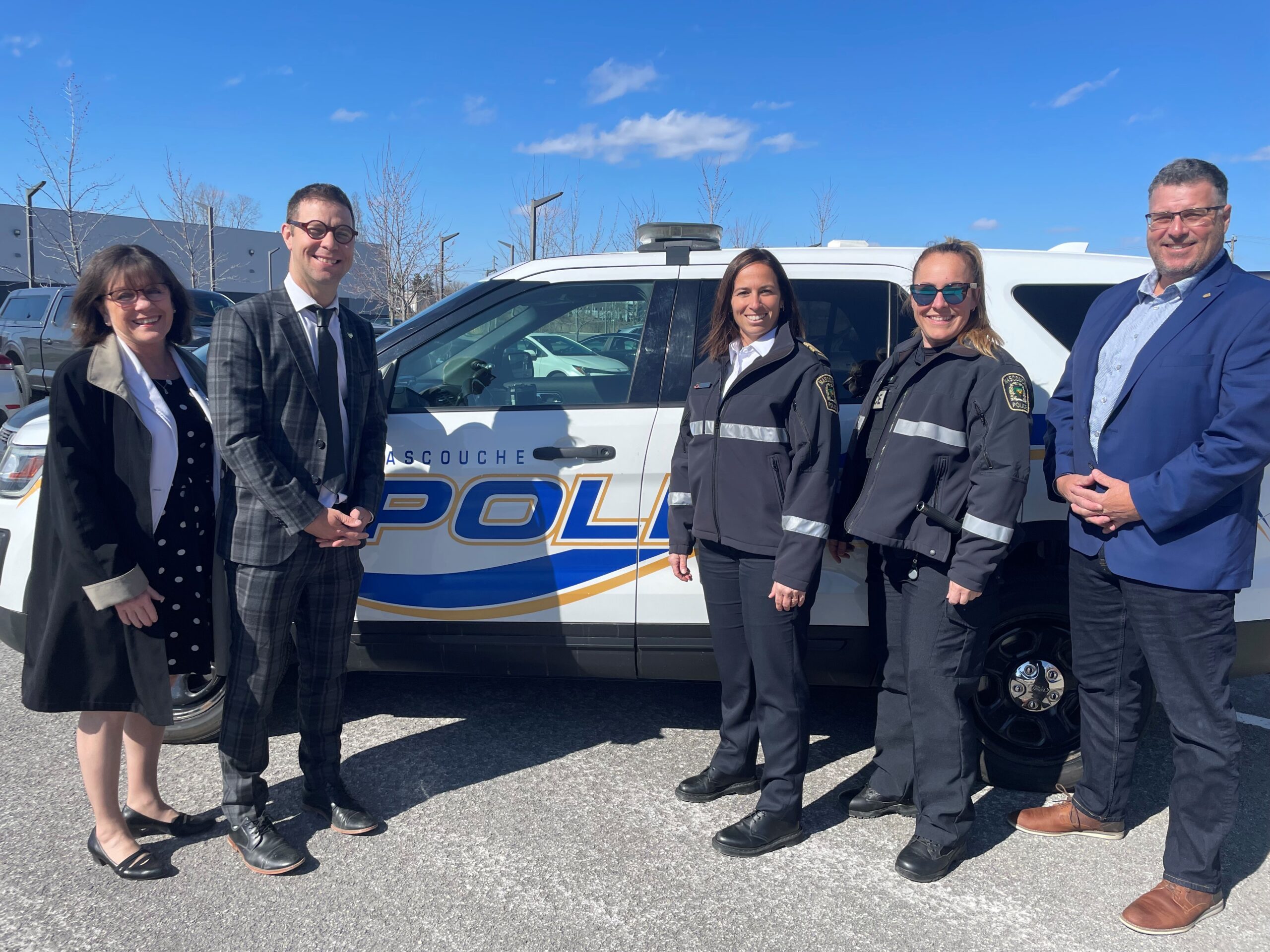 Le 12 mai, venez rencontrer les policières et policiers de Mascouche ...